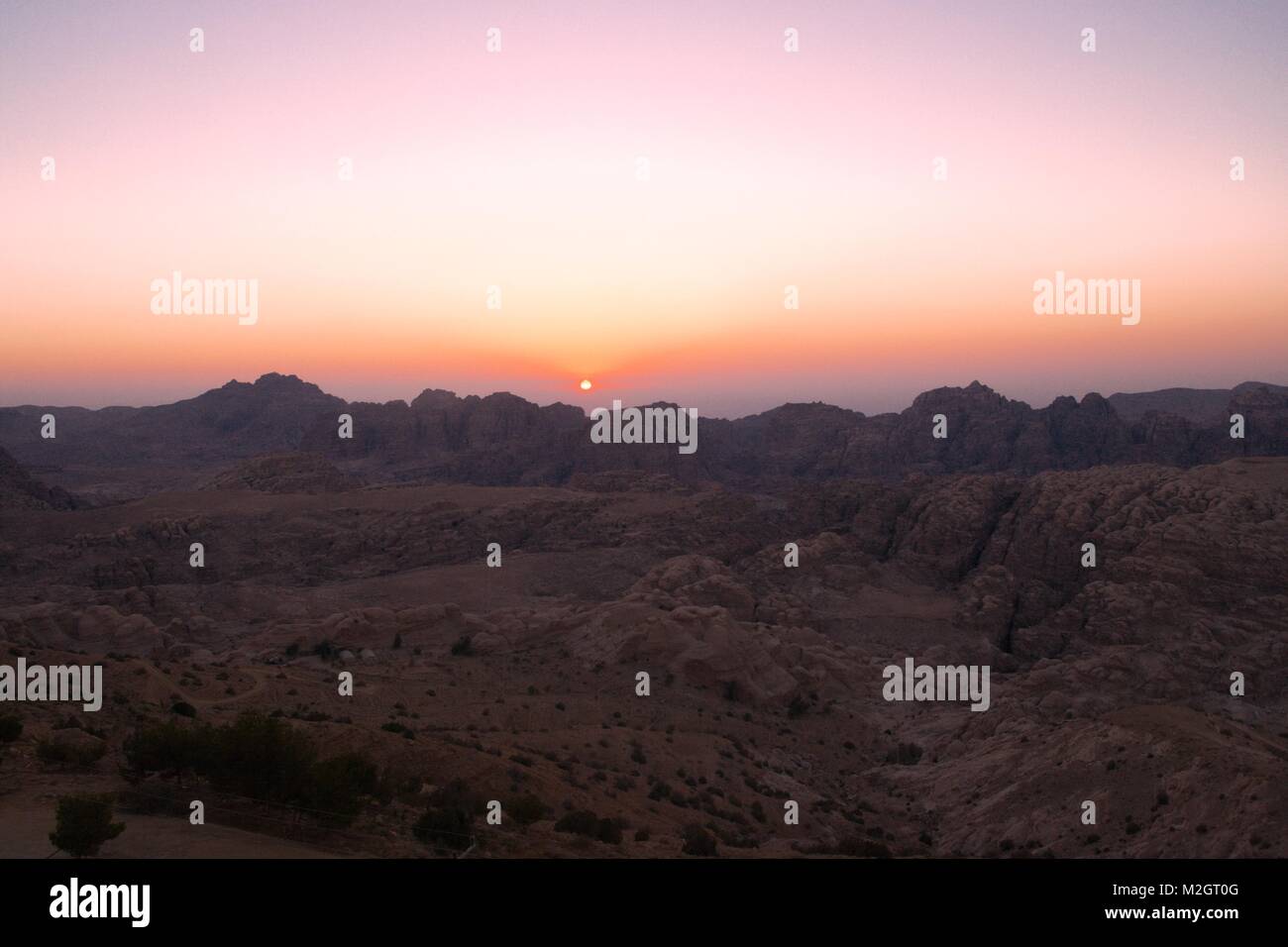 Old lost city petra jordan hi-res stock photography and images - Alamy
