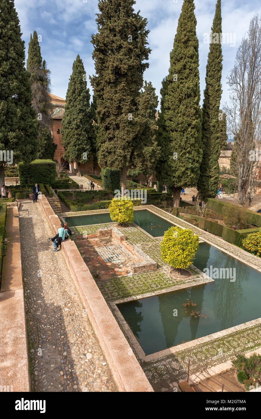 The upper terrace of Los Jardines del Partal (Partal Gardens), La ...