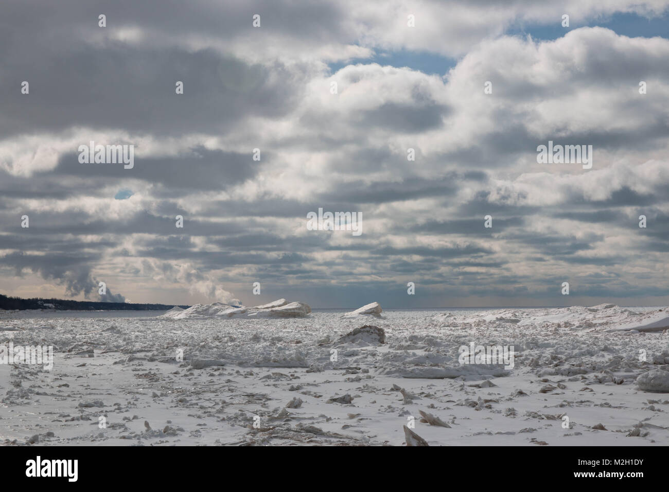 An icy lake Michigan Stock Photo - Alamy