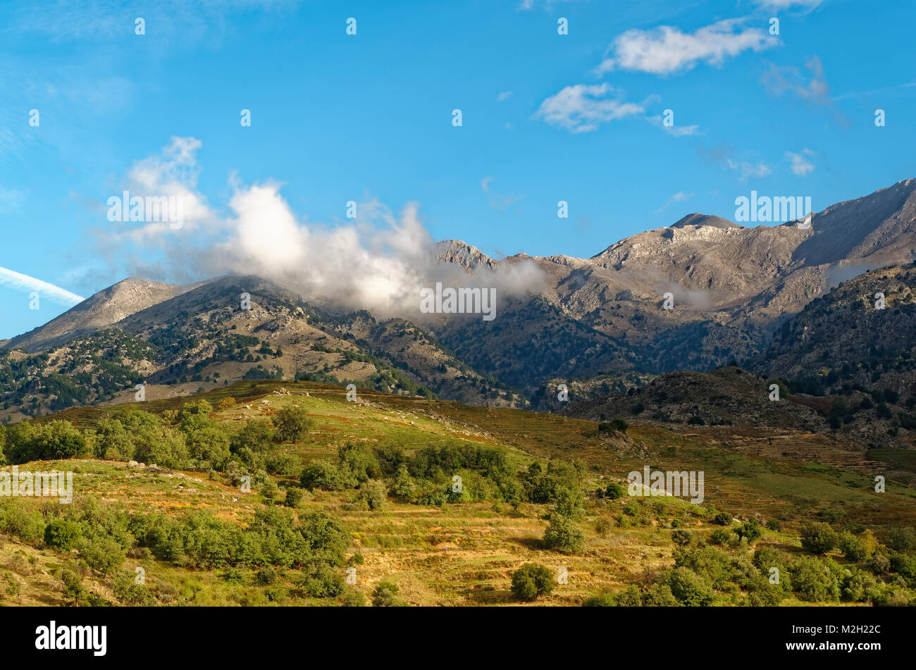 White mountains of crete clouds hi-res stock photography and images - Alamy