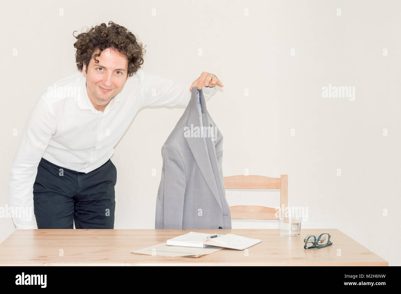 Quit office hi-res stock photography and images - Alamy