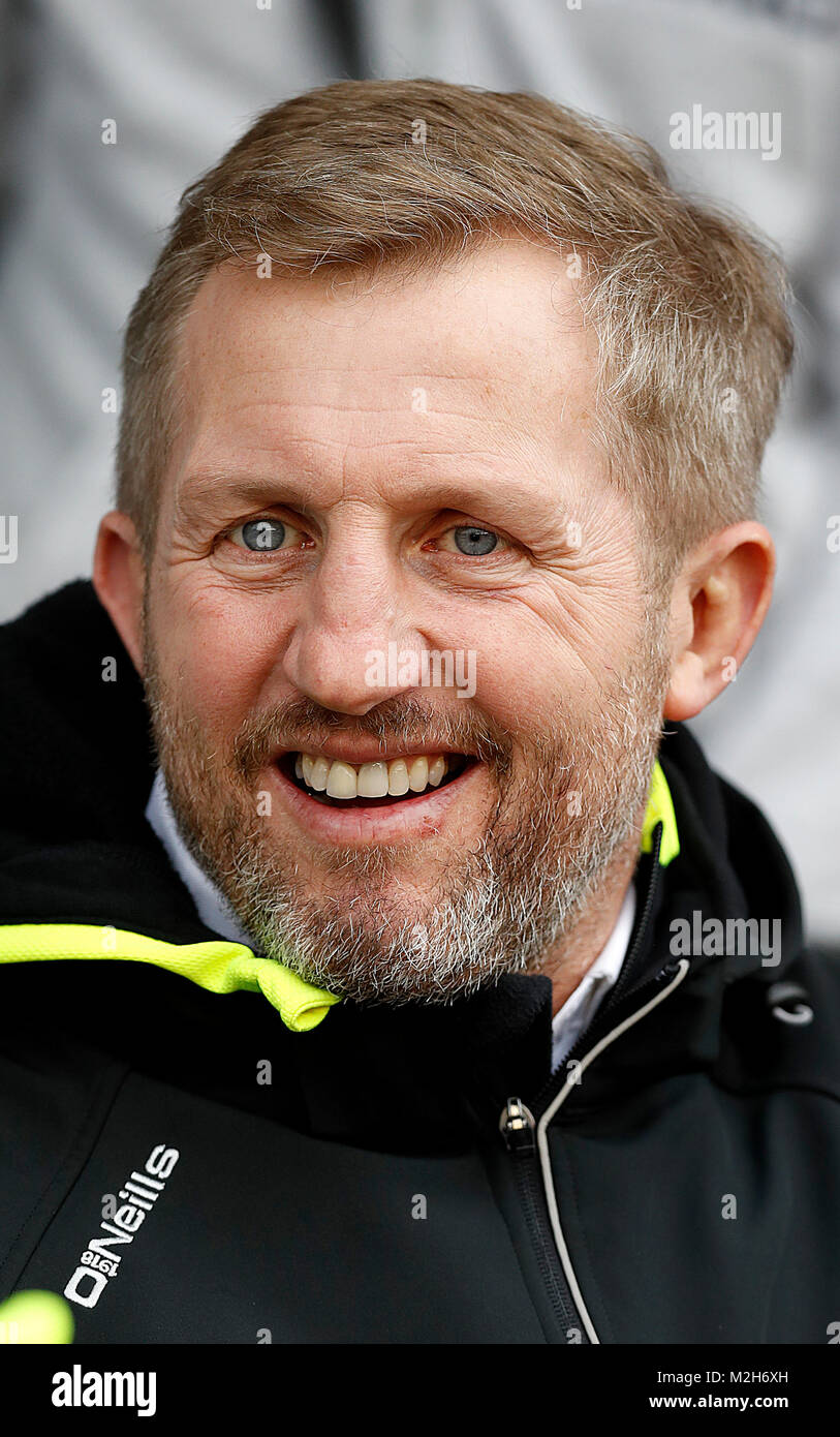 League coach dennis betts hi-res stock photography and images - Alamy