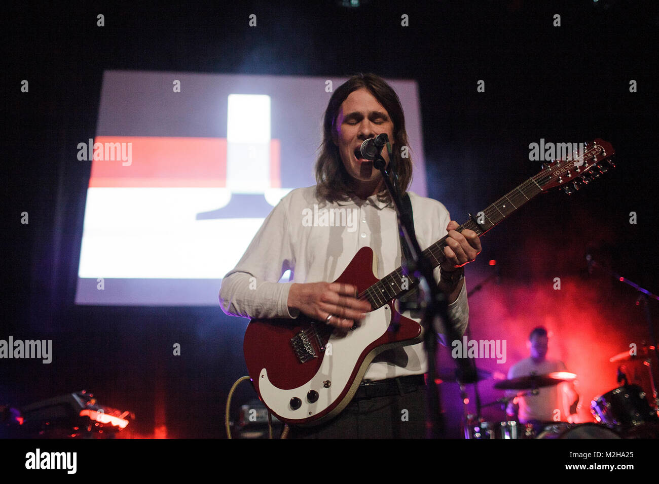 Artificial brothers band hi-res stock photography and images - Alamy