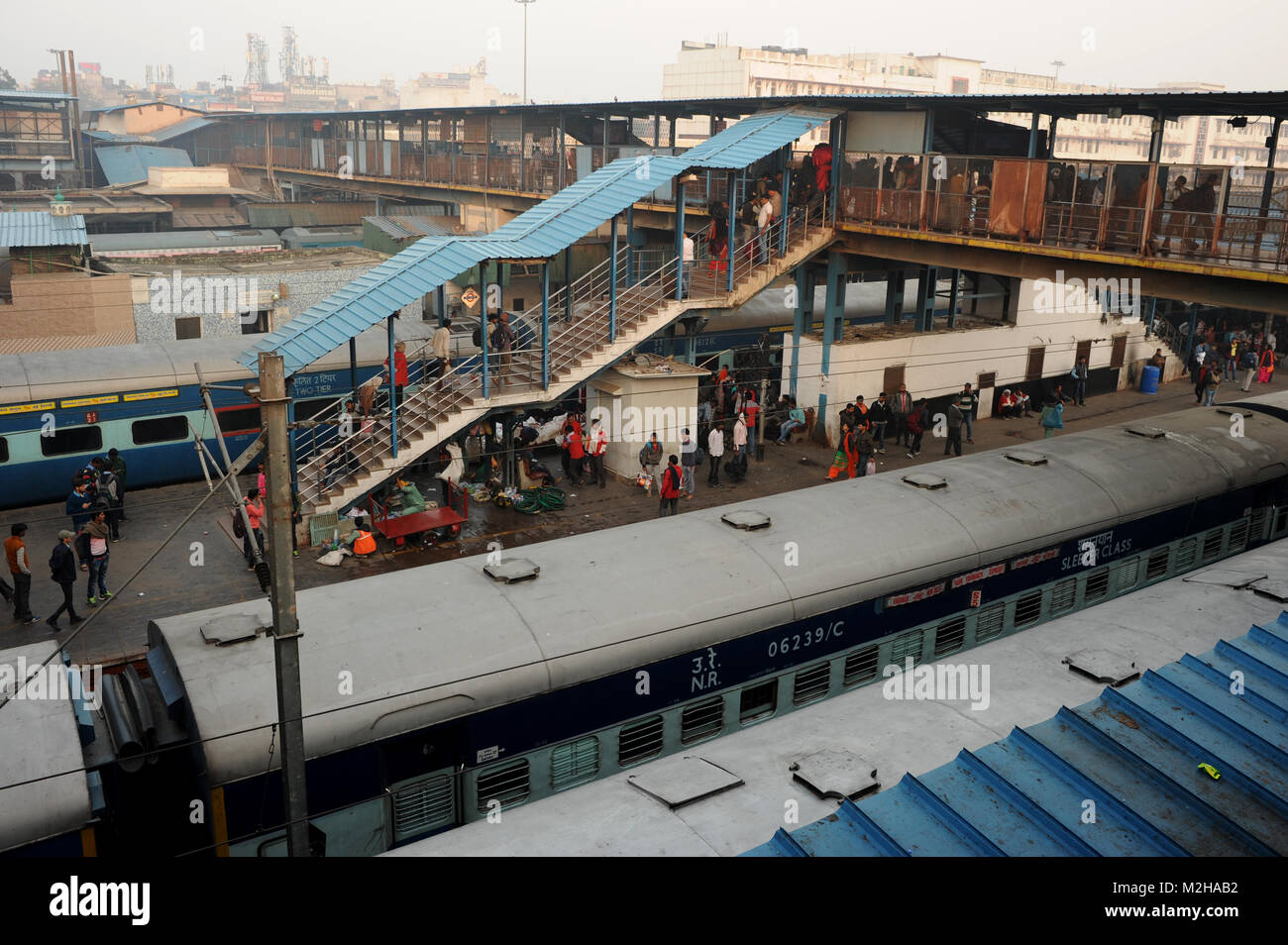 New delhi railway station hi-res stock photography and images - Alamy