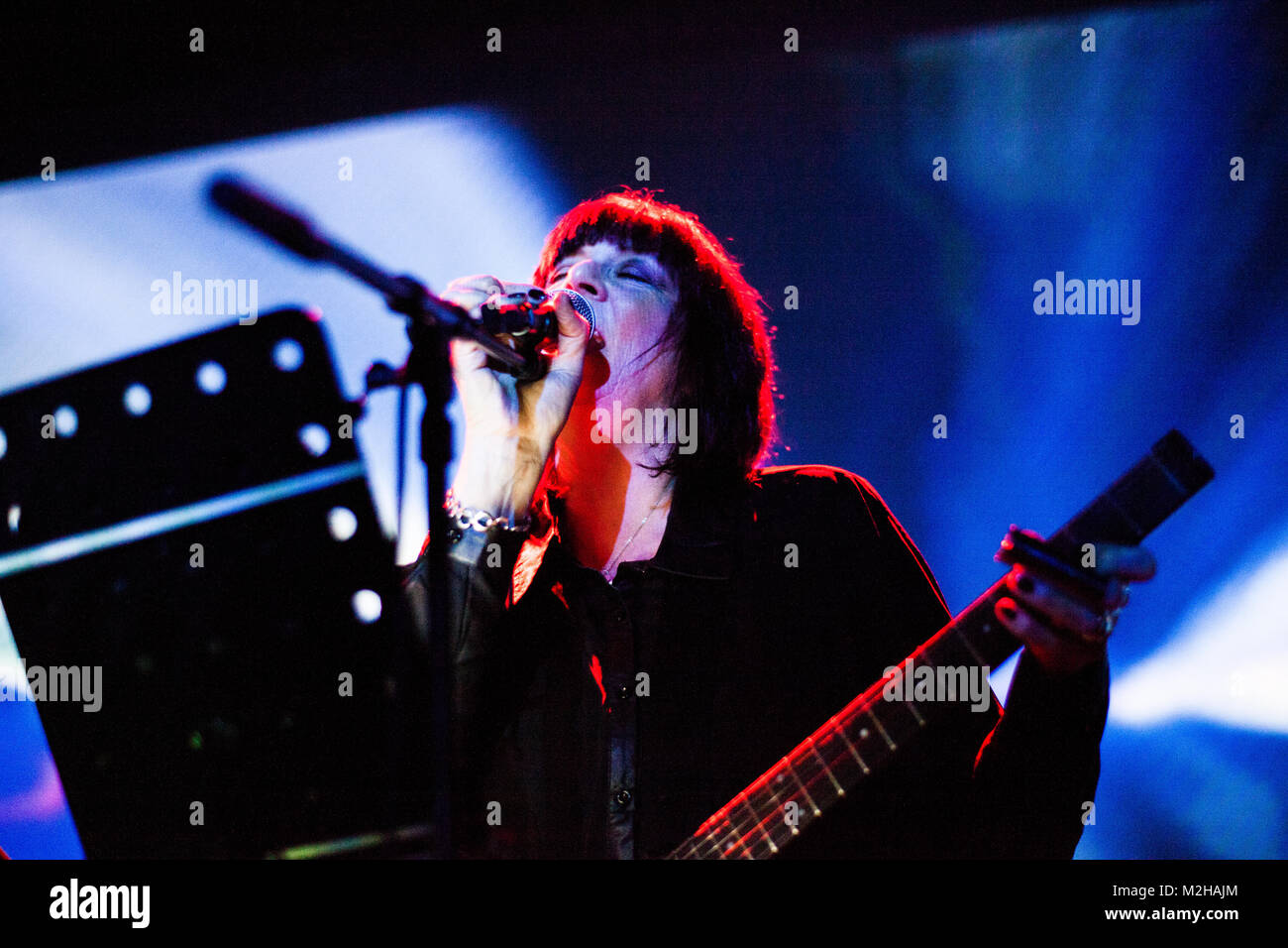 Casey carter hi-res stock photography and images - Alamy