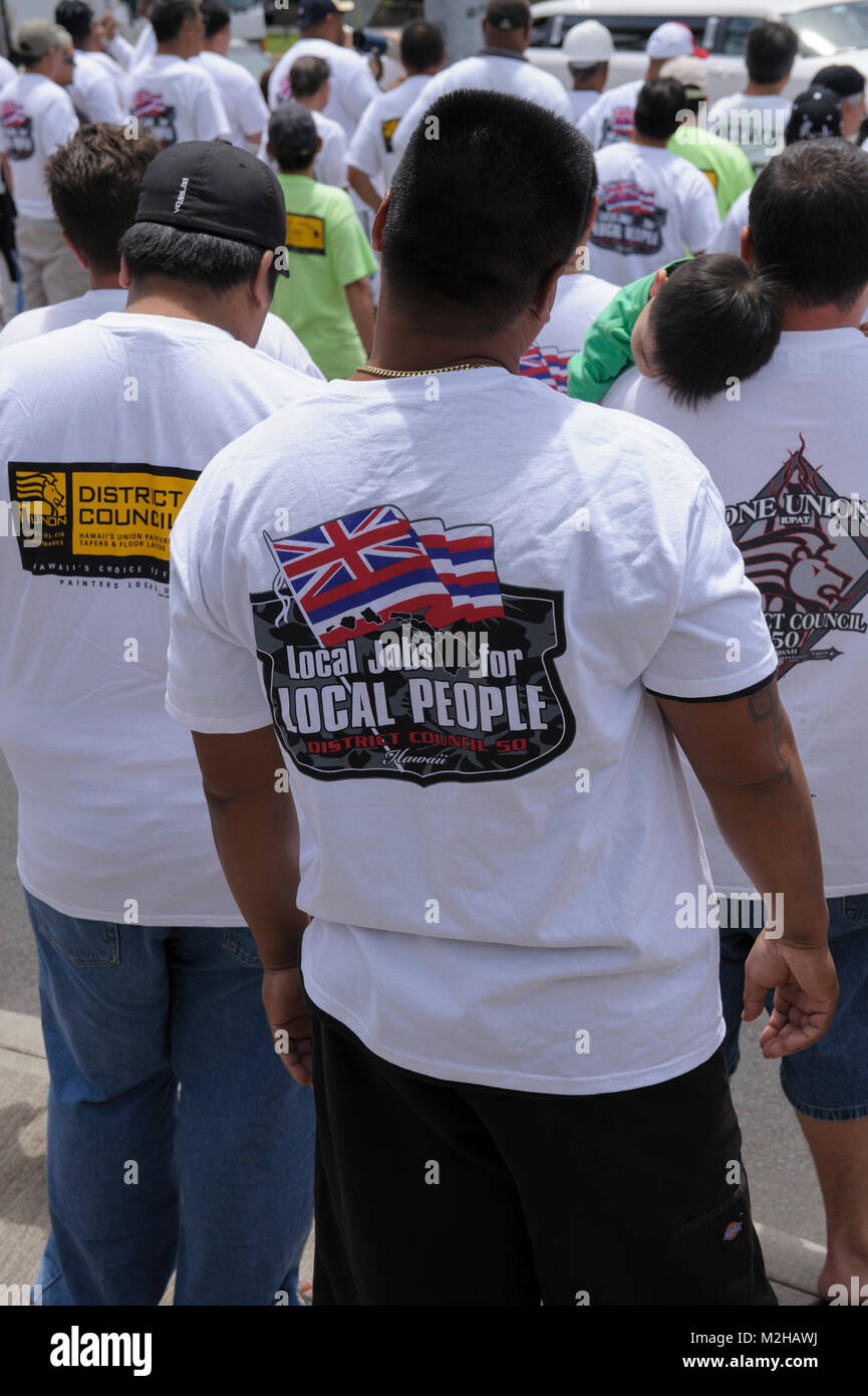 Workers union members rally hi-res stock photography and images - Alamy