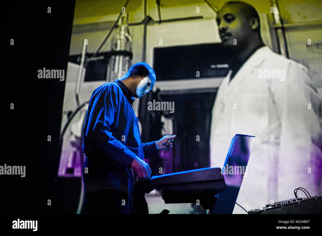 Arpanet hi-res stock photography and images - Alamy