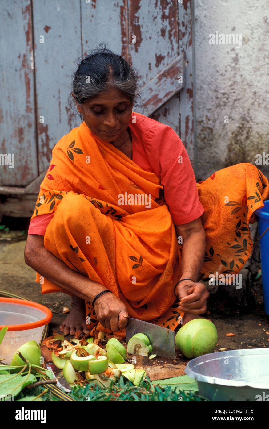Mauritius women hi-res stock photography and images - Alamy