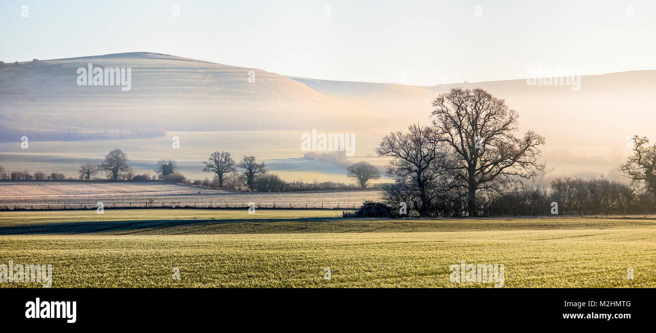 North wessex downs wiltshire hi-res stock photography and images - Alamy