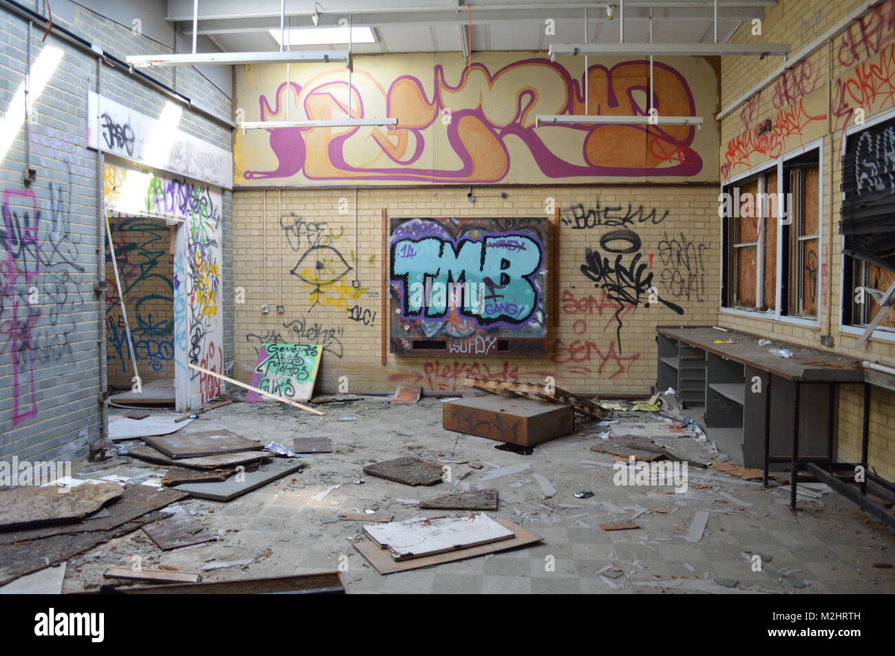 Messy classroom hi-res stock photography and images - Alamy