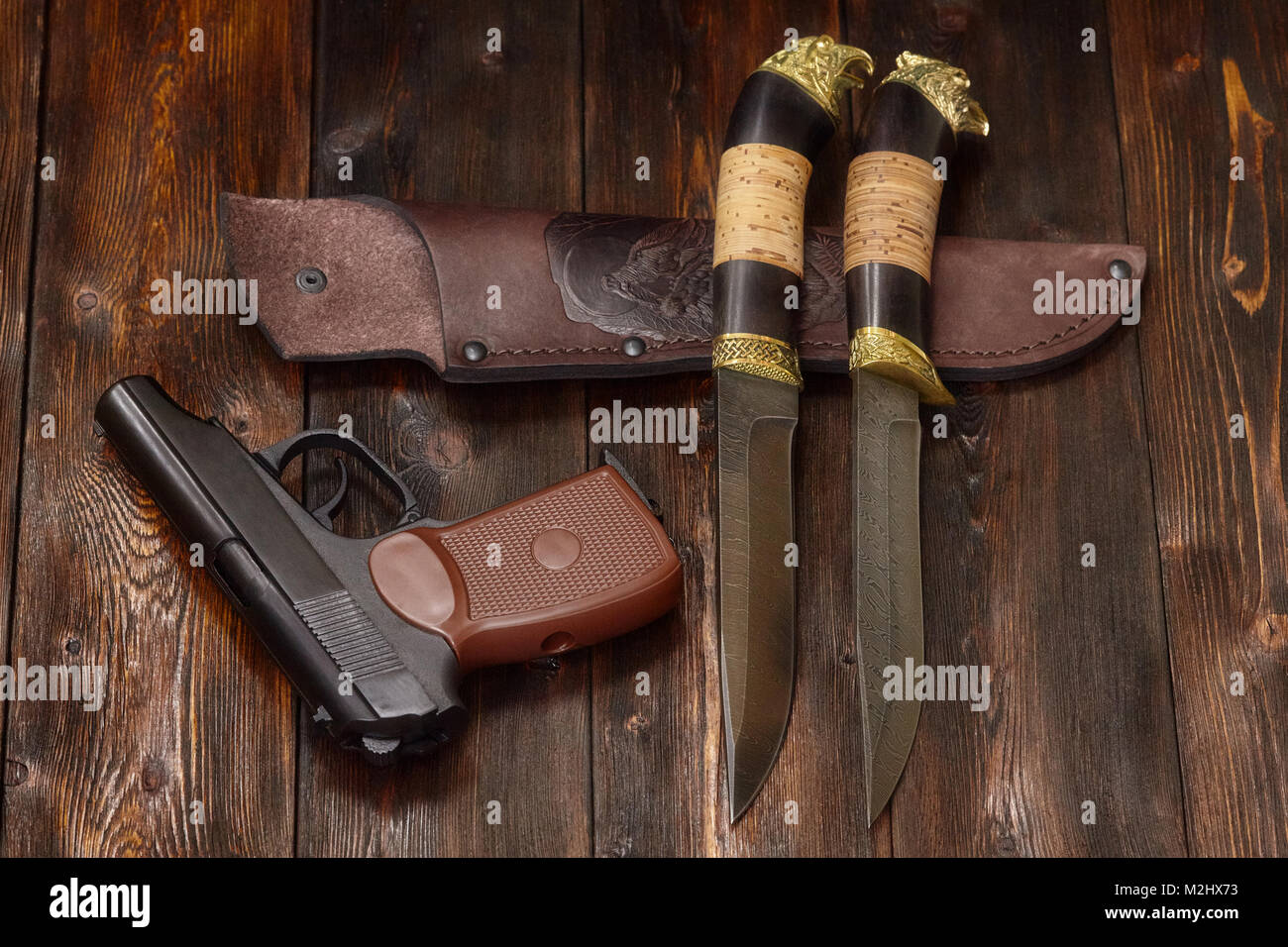 Revolver gun with wooden handle hi-res stock photography and images - Alamy