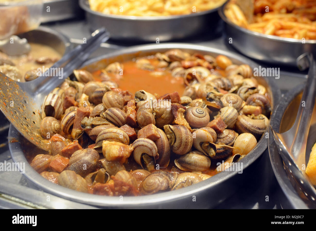 Snails food meal dinner lunch hi-res stock photography and images - Alamy