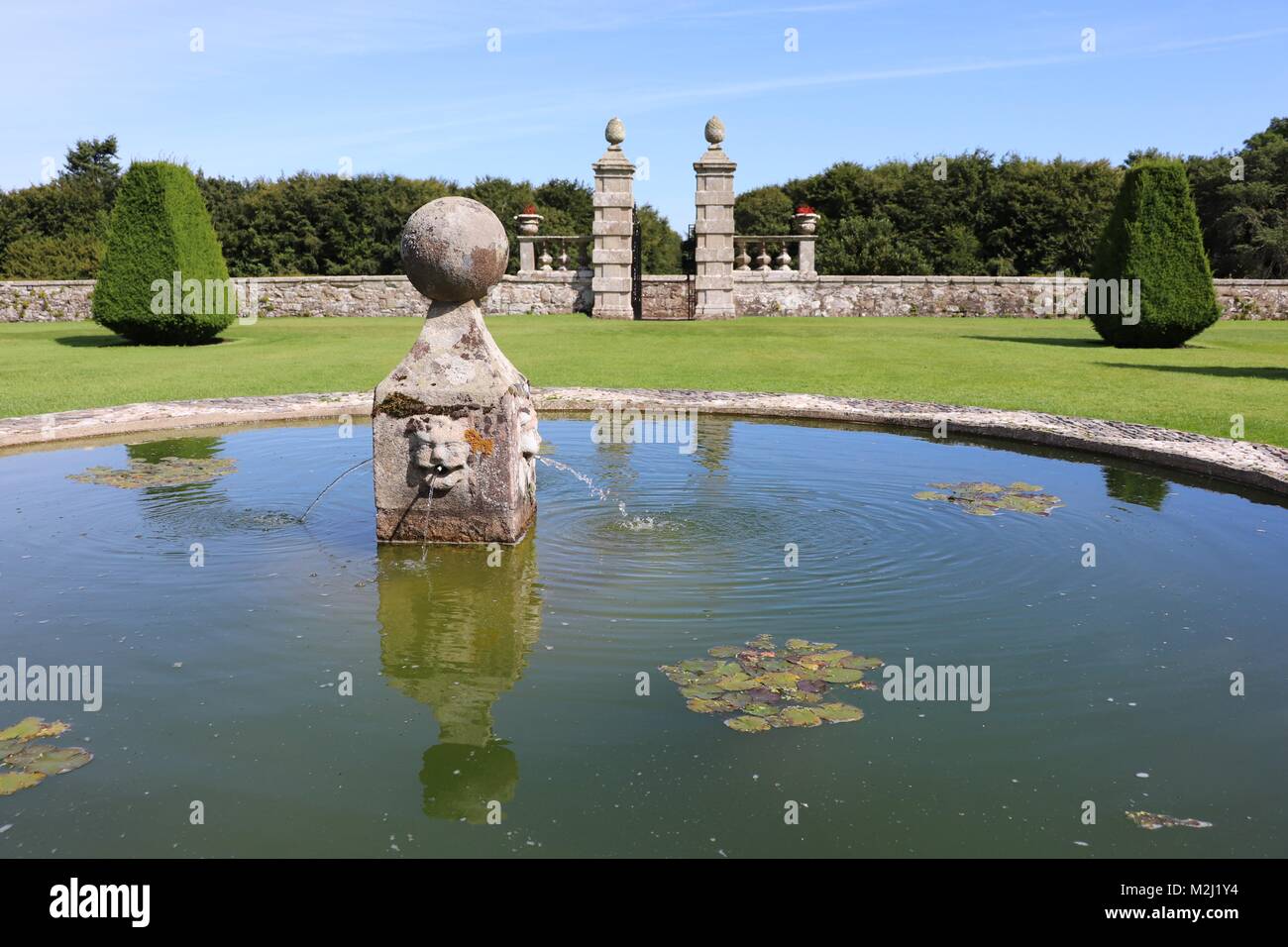 Pitmedden Garden, Ellon, Aberdeenshire, Scotland UK Stock Photo - Alamy