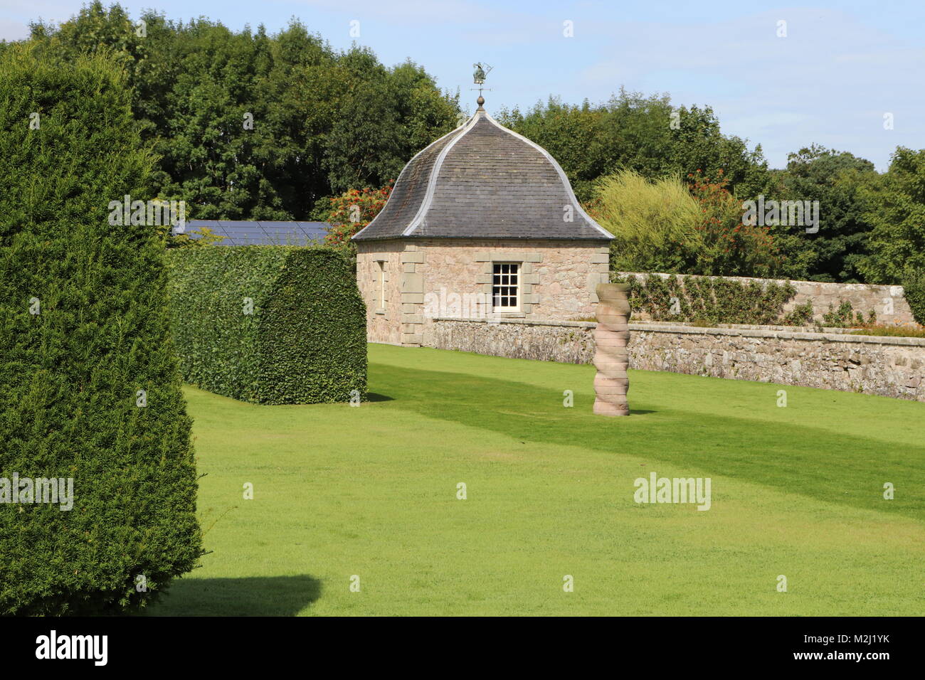 Pitmedden gardens hi-res stock photography and images - Alamy
