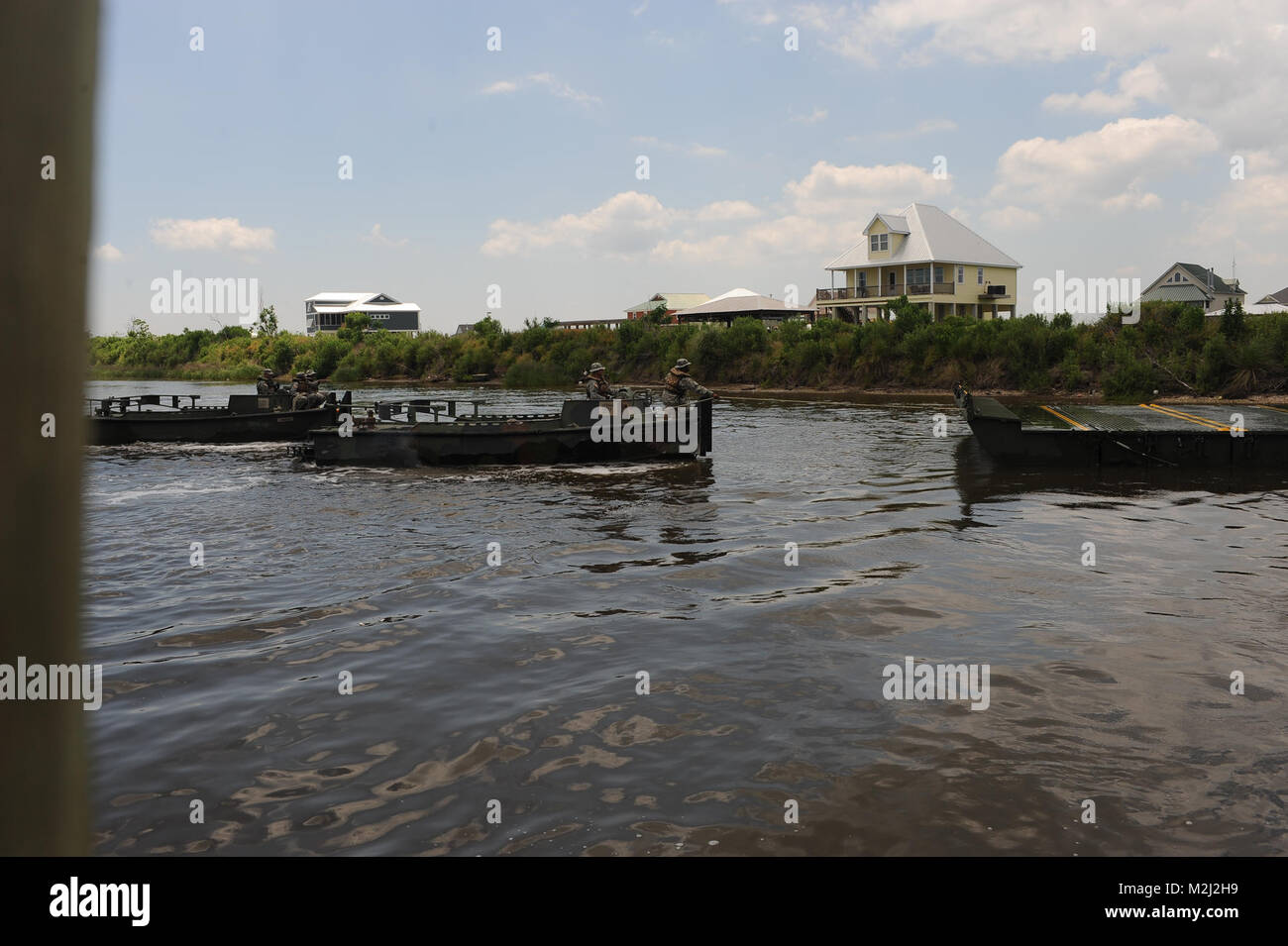 ST BERNARD, LA - Louisiana National Guardsmen of 2225th Multi-Role ...