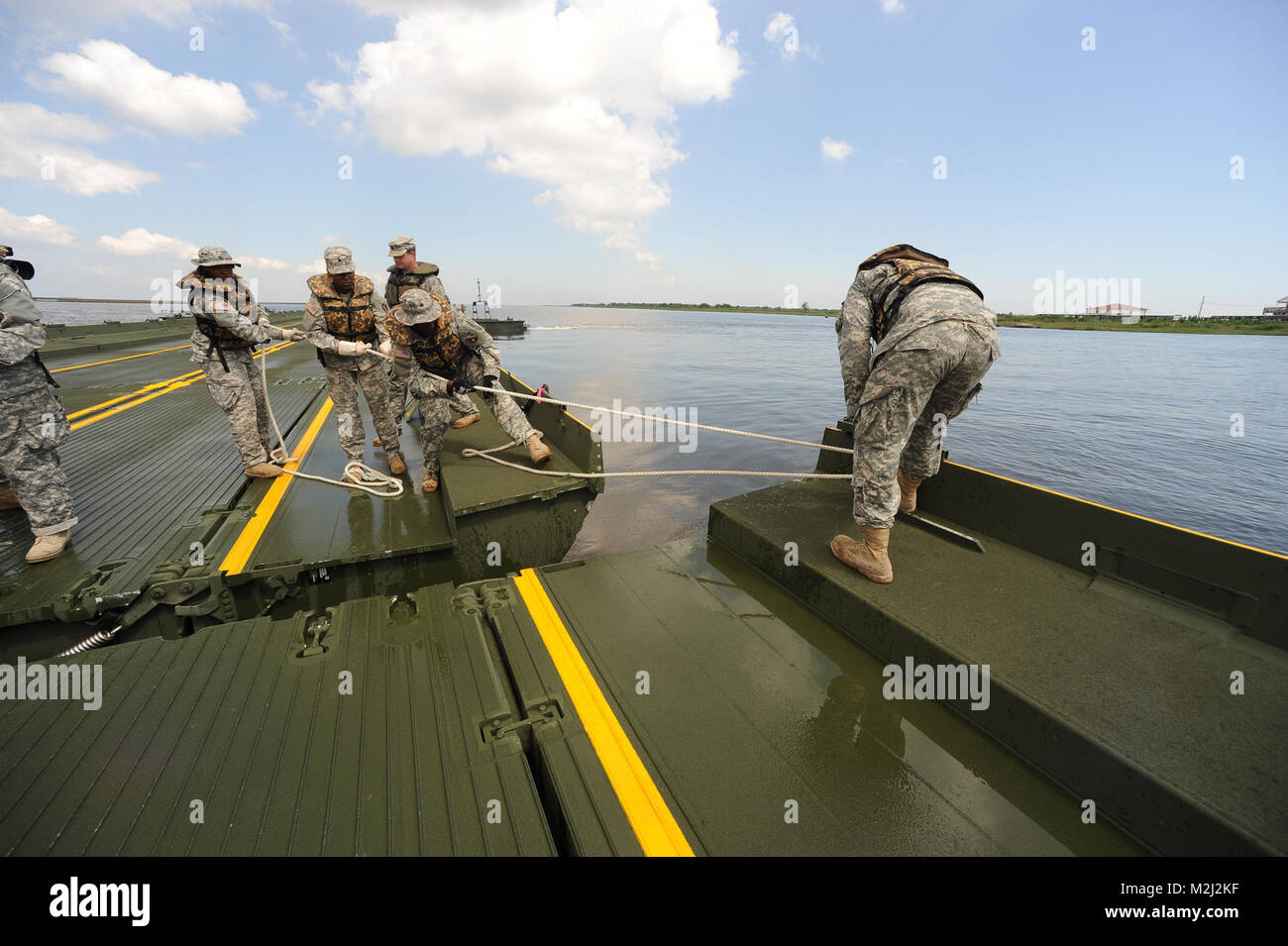 ST BERNARD, LA - Louisiana National Guardsmen of 2225th Multi-Role ...