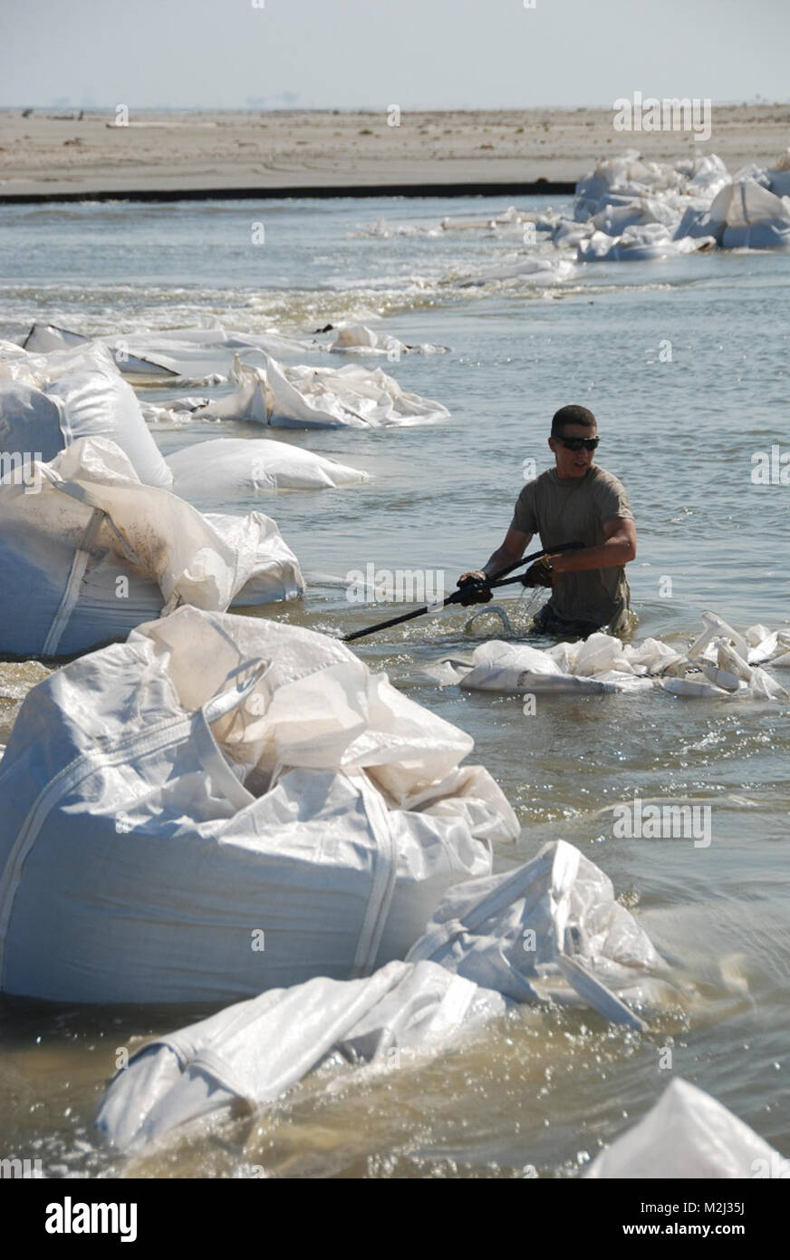 PORT FOURCHON, La. - The Louisiana National Guard’s 769th Engineer ...