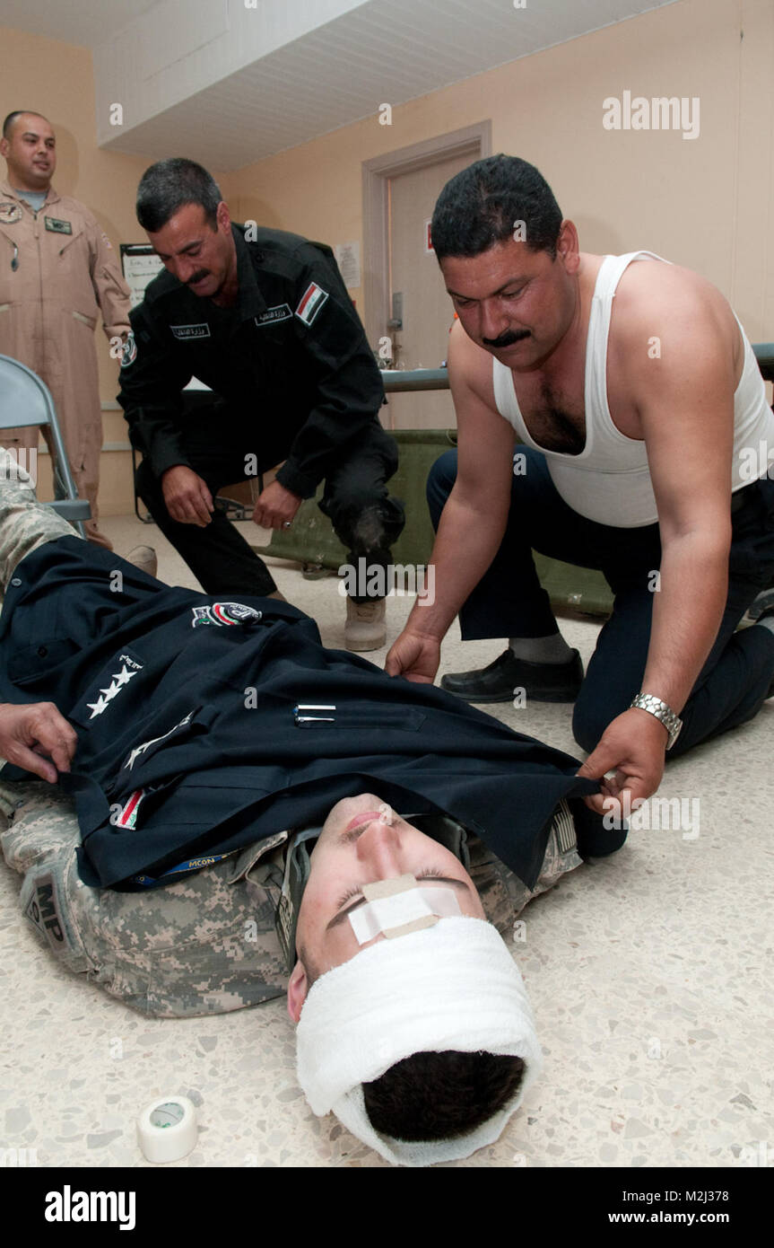 Military police officer sgt michael hi-res stock photography and images ...