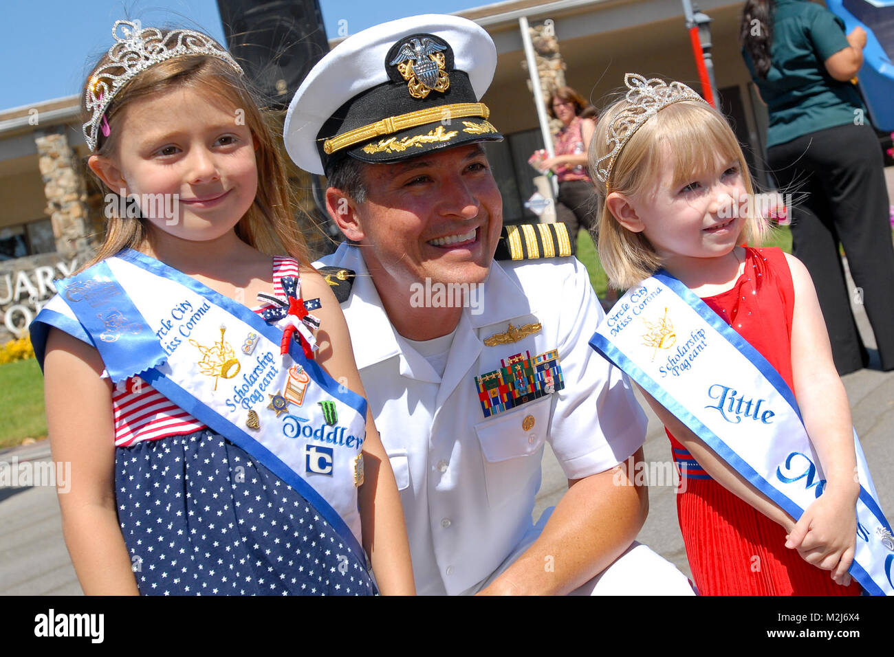 RIVERSIDE, Calif. (May 31, 2010) Naval Surface Warfare Center (NSWC), Corona Division Commanding ...