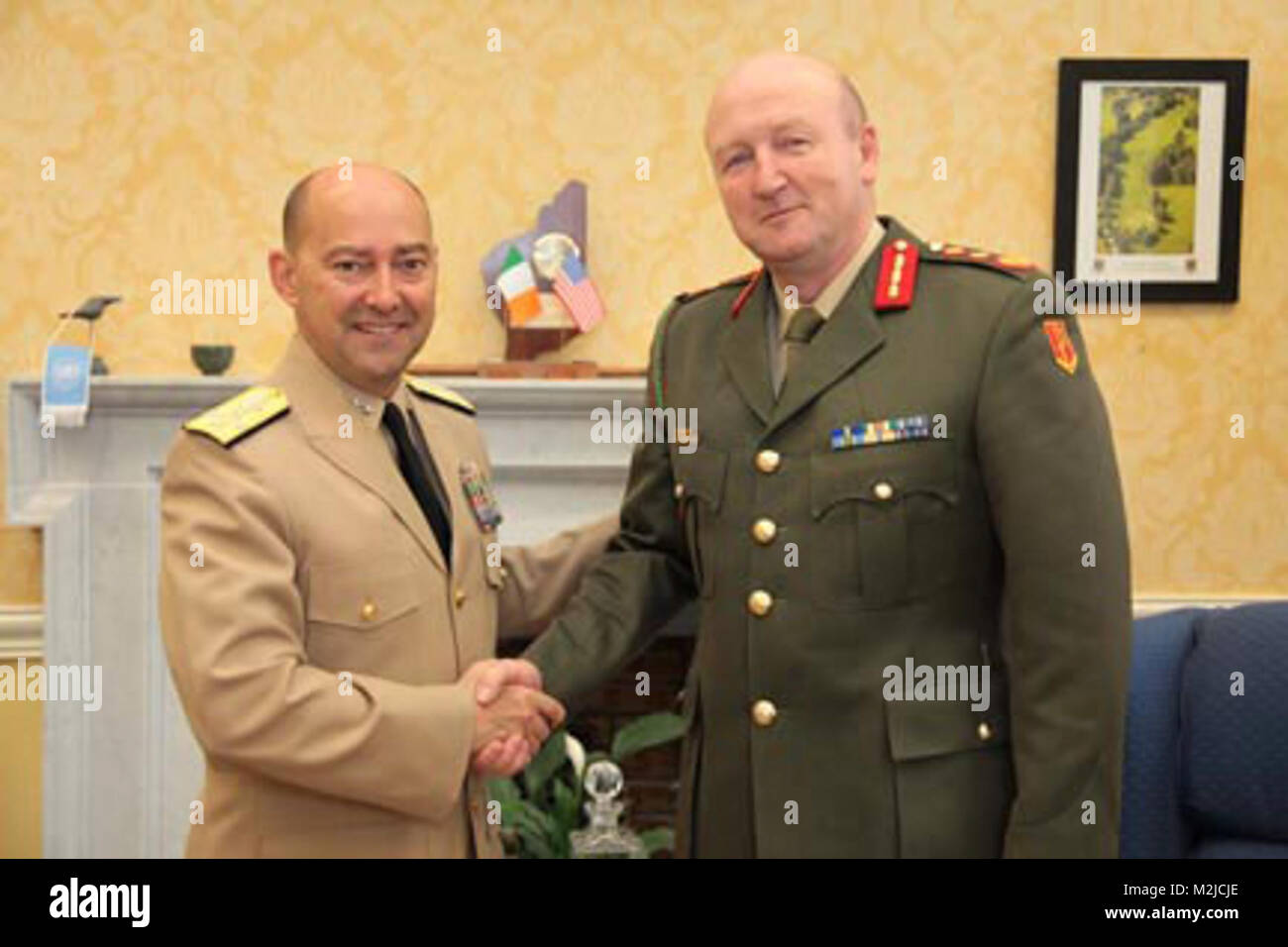 Nato ireland conflict hi-res stock photography and images - Alamy