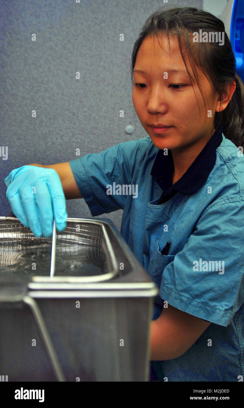 SIHANOUKVILLE, Cambodia (June 22, 2010) Jeanne Kang, a dental tech with ...