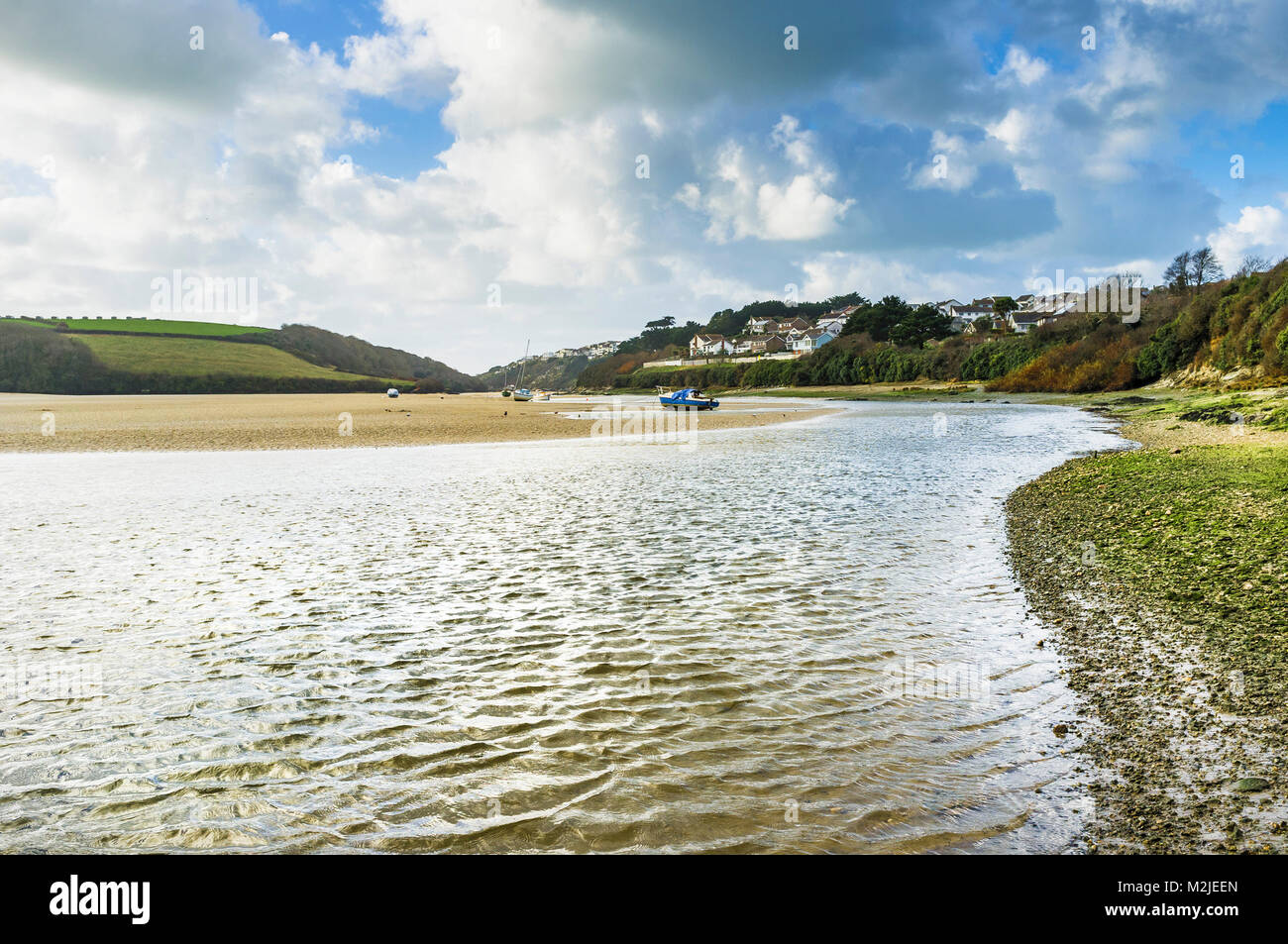 Low tide on the Gannel River in Newquay Cornwall Stock Photo - Alamy