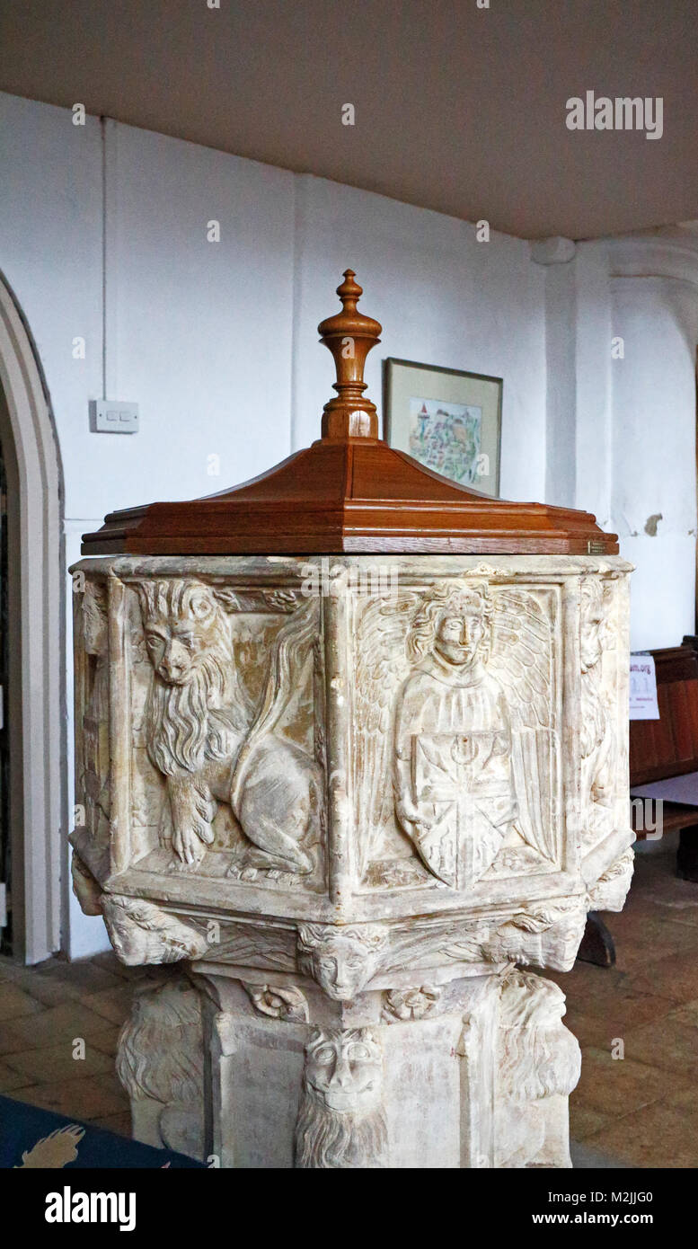 Medieval font hi-res stock photography and images - Alamy