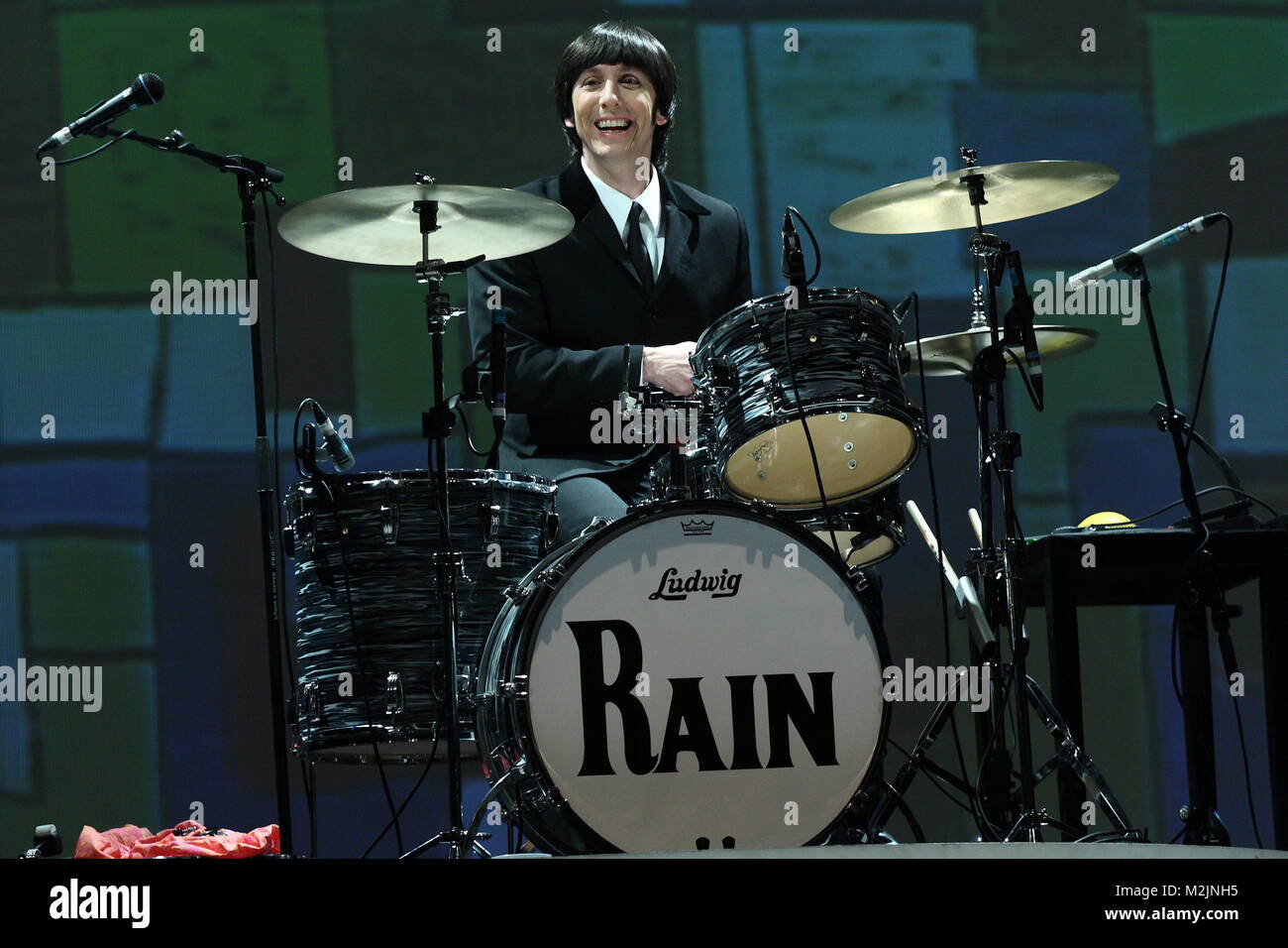 Joe lennon hi-res stock photography and images - Alamy