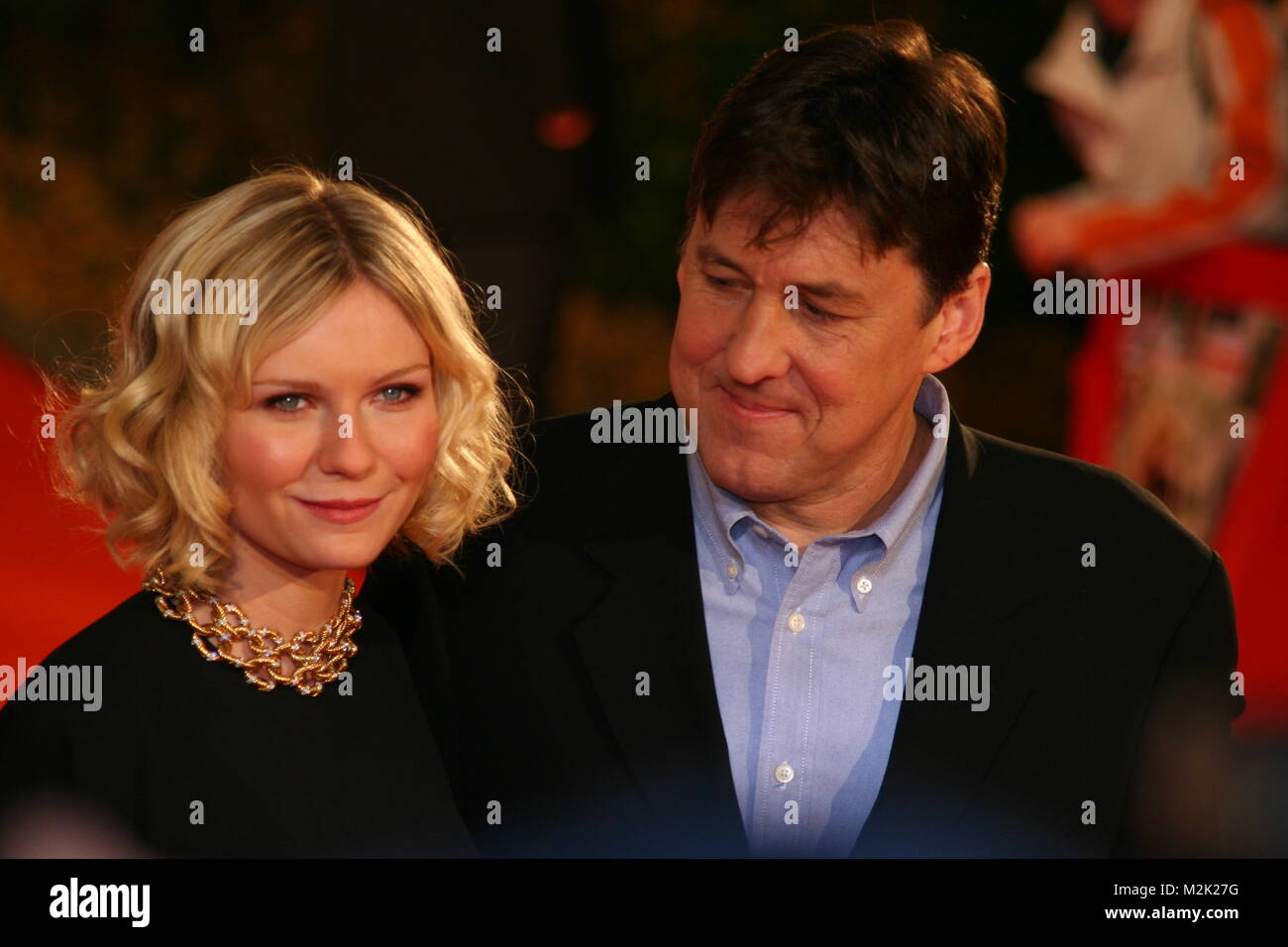 Kirsten dunst elizabethtown hi-res stock photography and images - Alamy