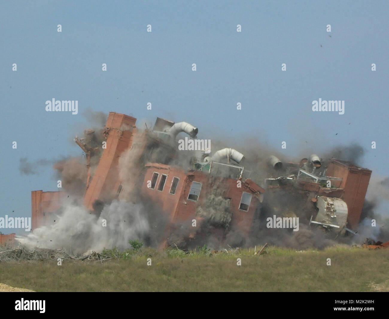 Norfolk District, Army Corps of Engineers implodes the Avtex Fibers ...