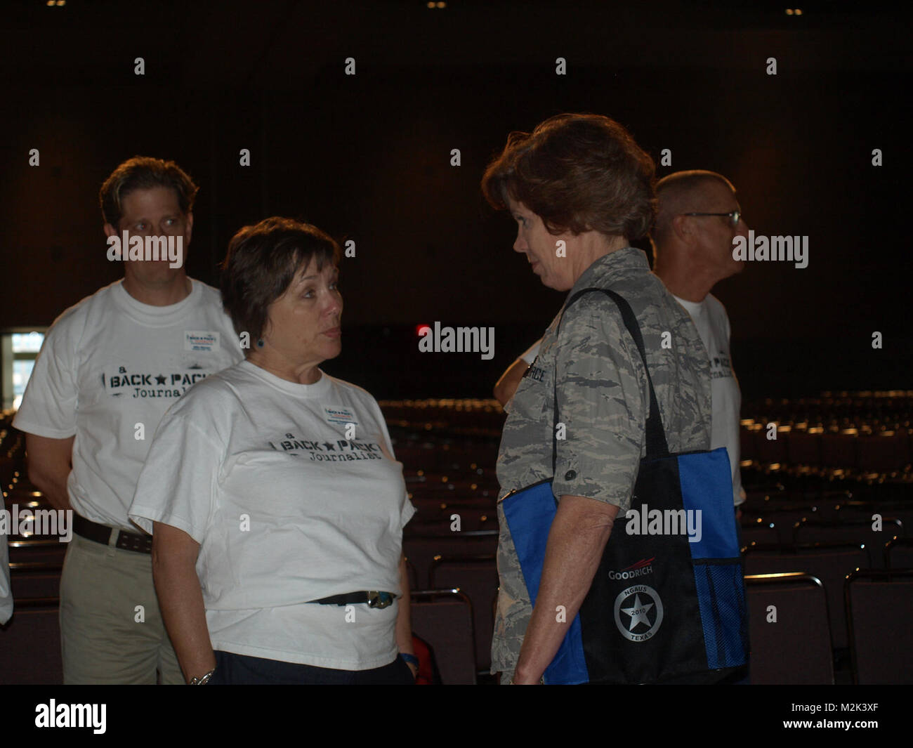 Digital war journalist hi-res stock photography and images - Alamy