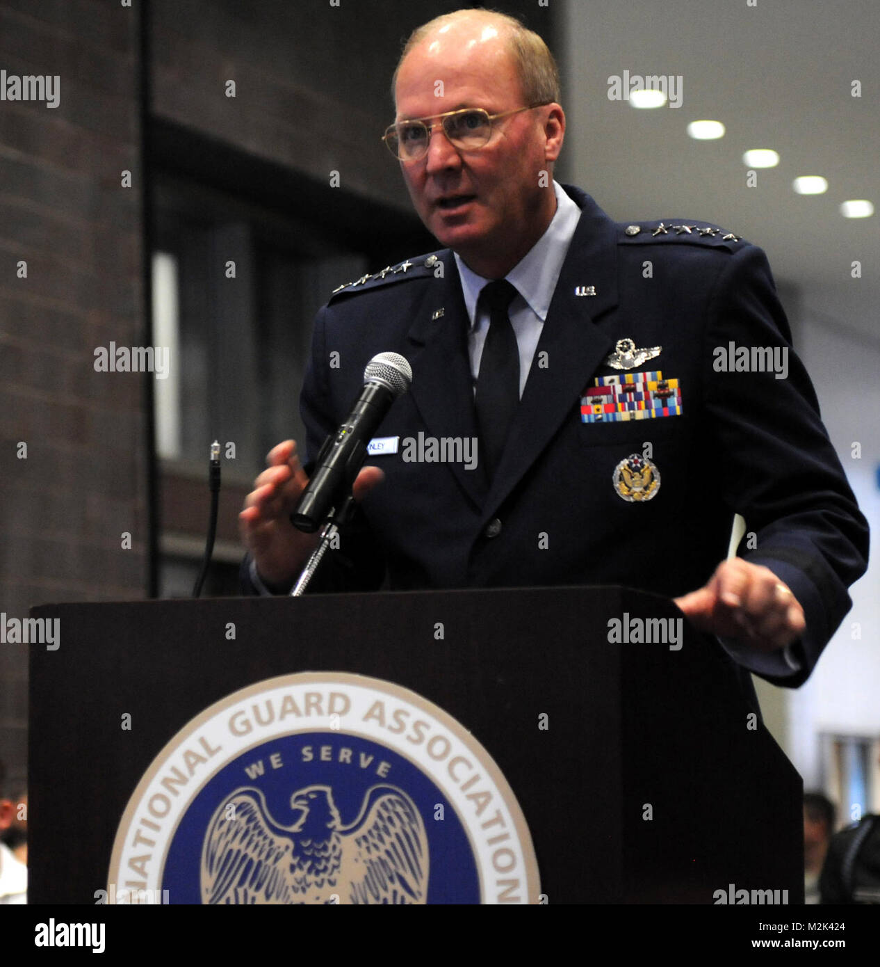Gen craig mckinley hi-res stock photography and images - Alamy