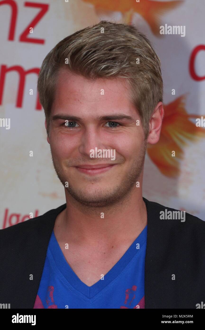 Peter Foyse High Resolution Stock Photography and Images - Alamy