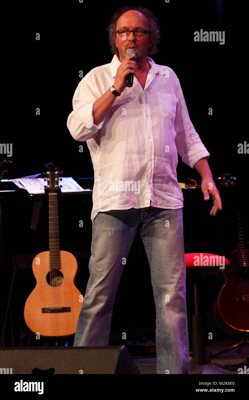 Comedian Olm High Resolution Stock Photography and Images - Alamy