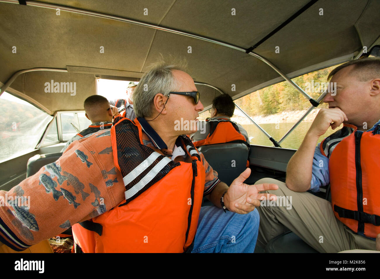 Andy Reid (left), a civil engineer with the Norfolk District, discusses ...