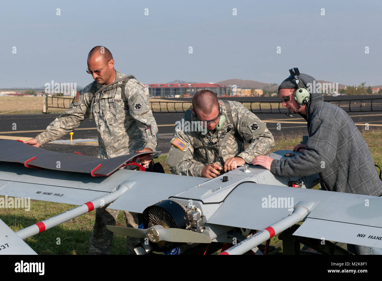 Shadow Flight 016 by Oklahoma National Guard Stock Photo - Alamy