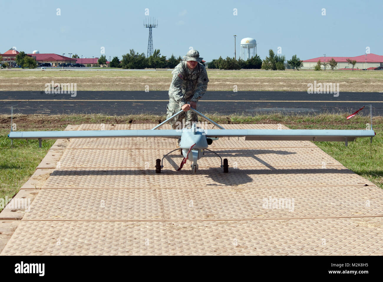 Shadow Flight 010 by Oklahoma National Guard Stock Photo - Alamy