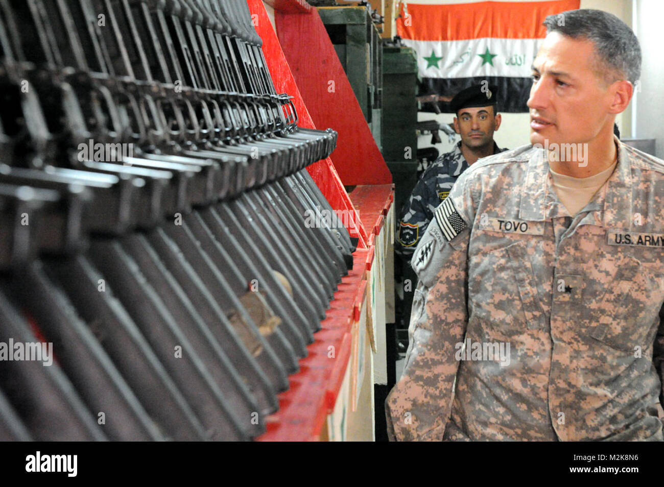 Order Arms by United States Forces - Iraq (Inactive Stock Photo - Alamy