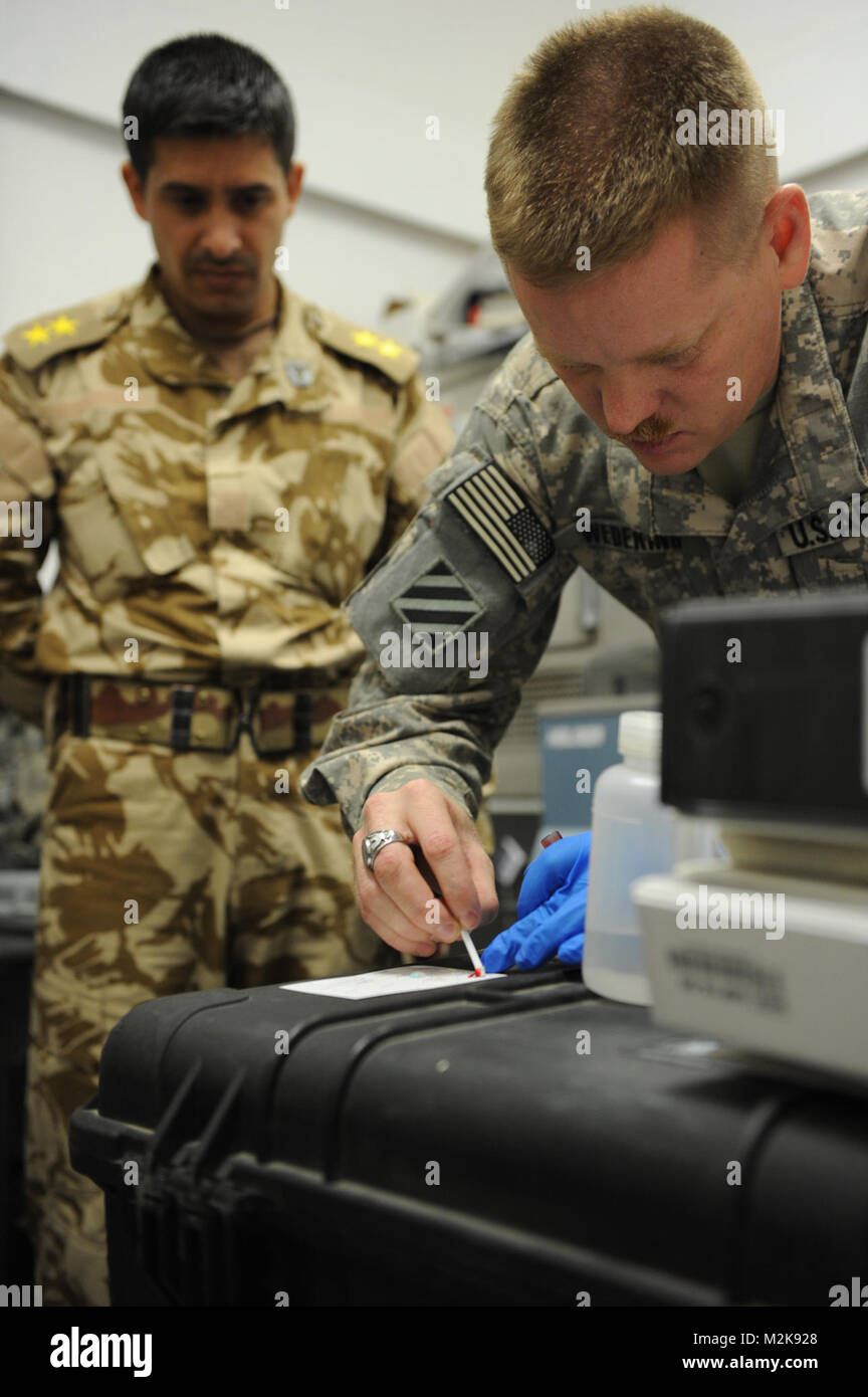 402nd forward surgical team hi-res stock photography and images - Alamy