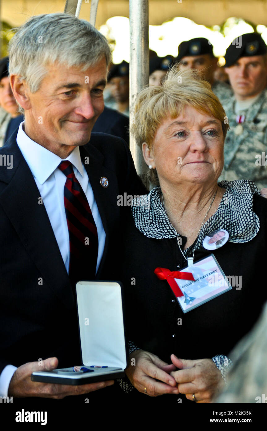 Ms. Christine Gaffaney receives the Soldier's Medal for her late ...
