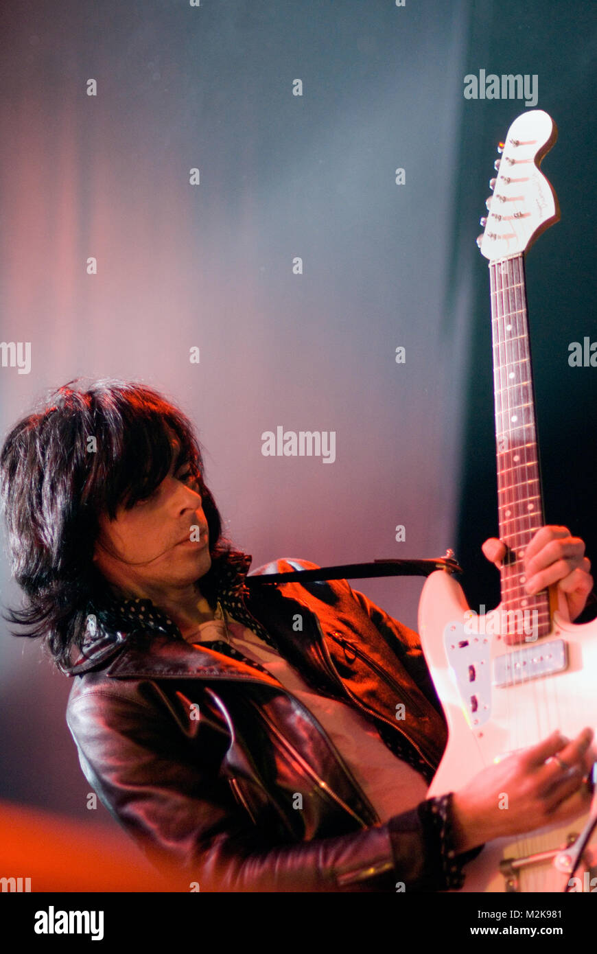 Primal scream live concert hi-res stock photography and images - Alamy