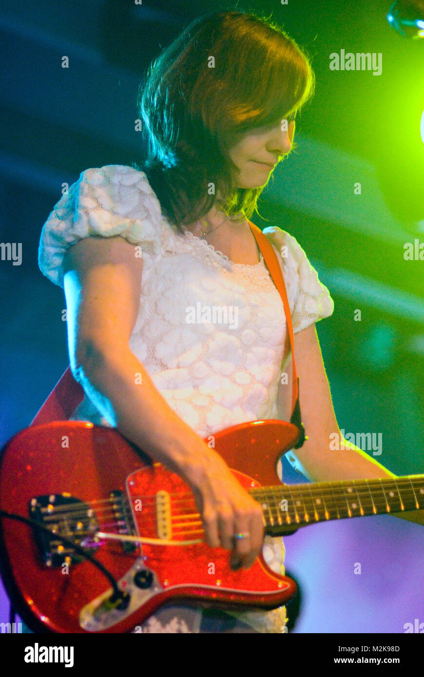 My Bloody Valentine [Bilinda Butcher pictured] performing live at All ...