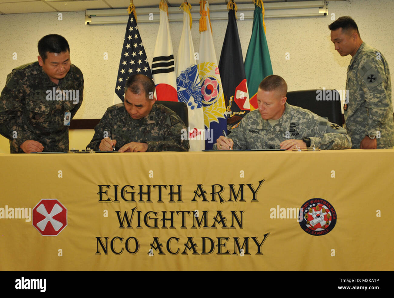 ROK, Army Sergeant Major of the Army and Eighth Army Command Sgt ...
