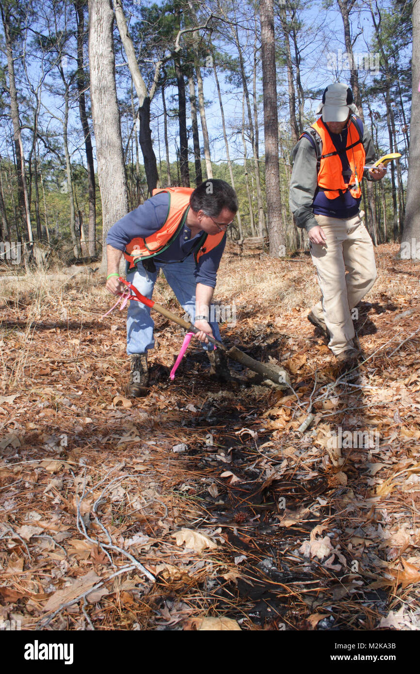 Environmental Scientists with the U.S. Army Corps of Engineers, Norfolk ...