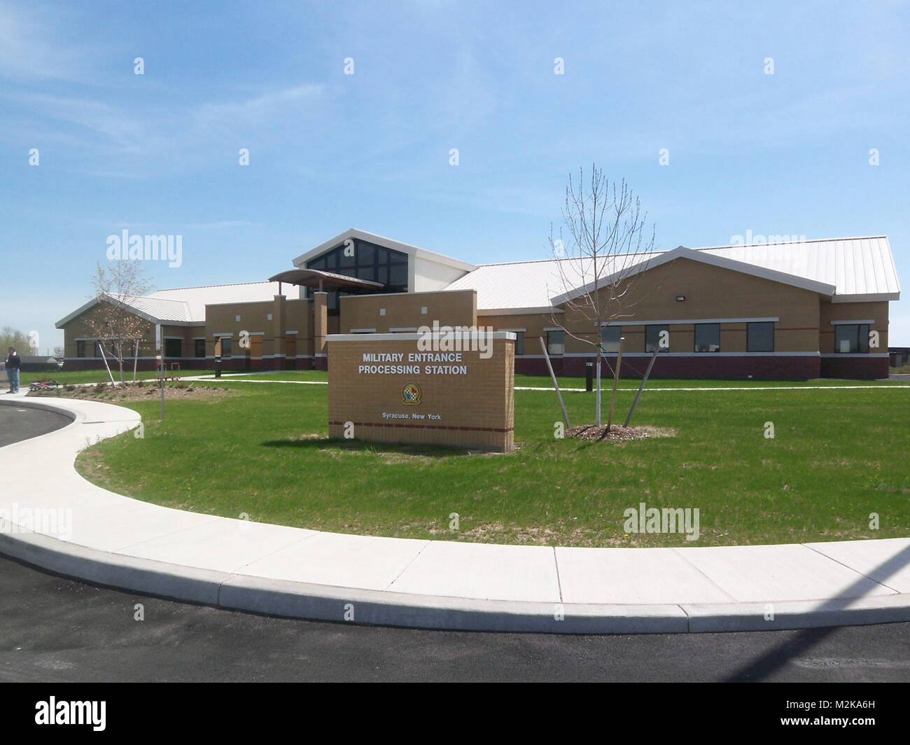 The Syracuse, N.Y. Military Entrance Processing Station, completed in ...