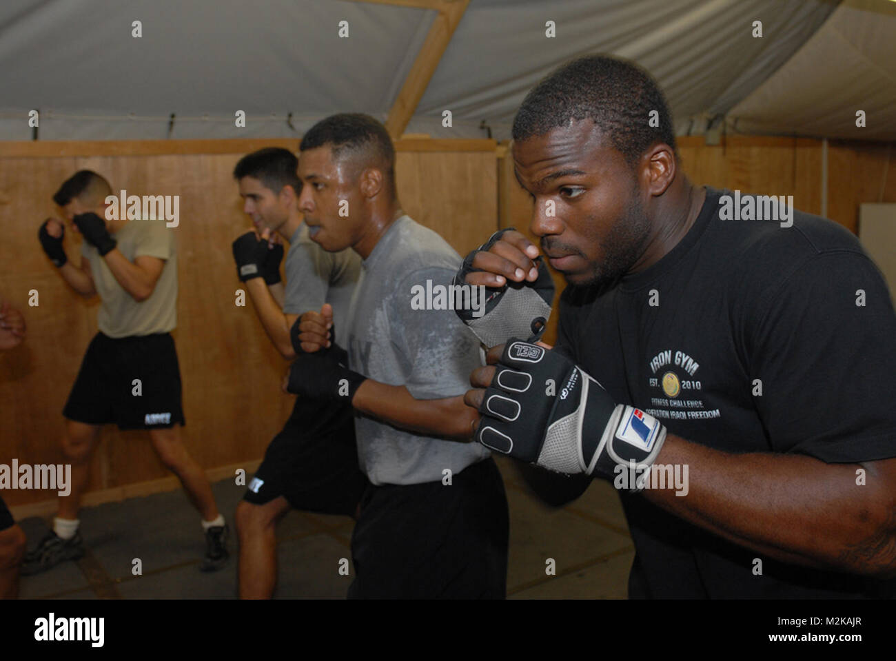 Practicing boxing techniques by 1st Armored Division and Fort Bliss ...