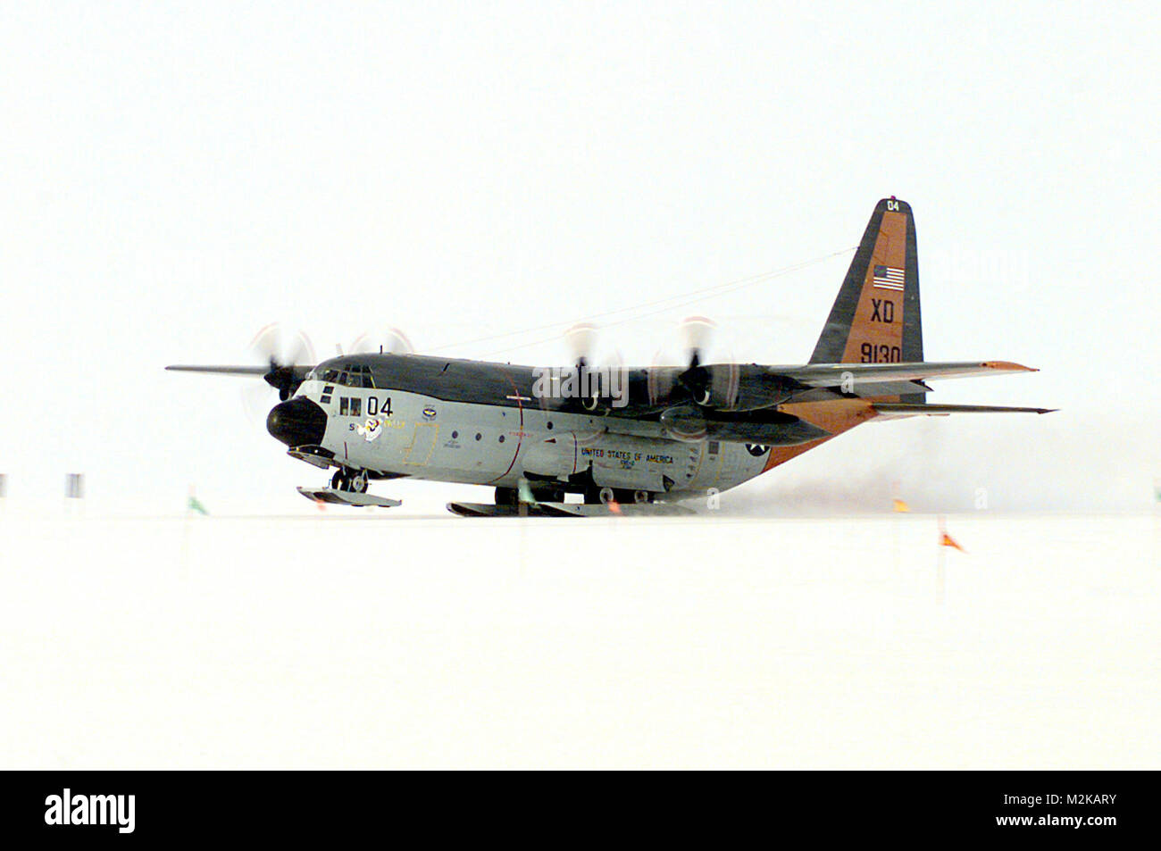 U s navy officer from Cut Out Stock Images & Pictures - Alamy