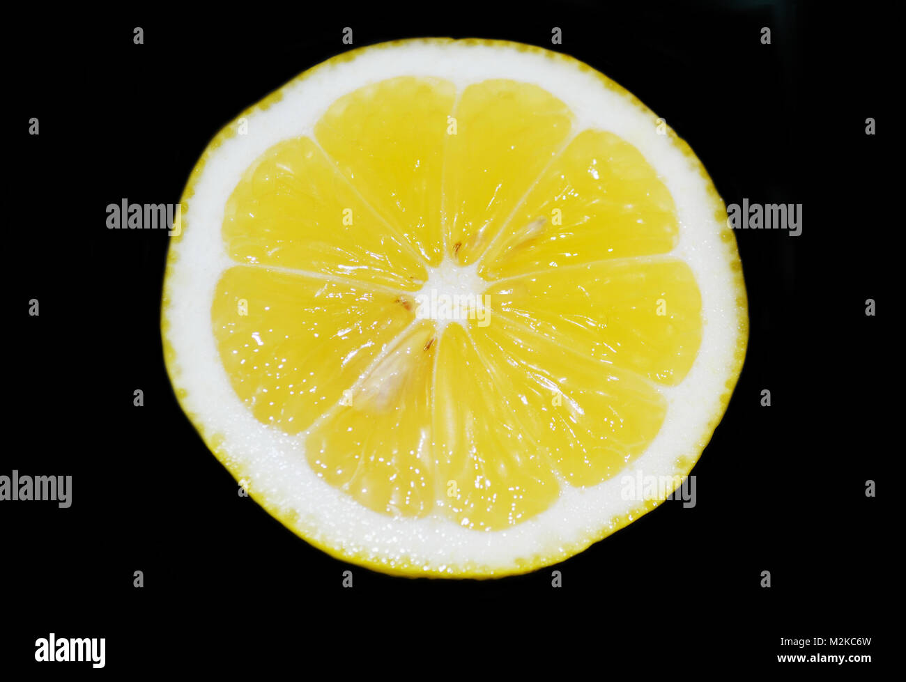 Lemon core hi-res stock photography and images - Alamy