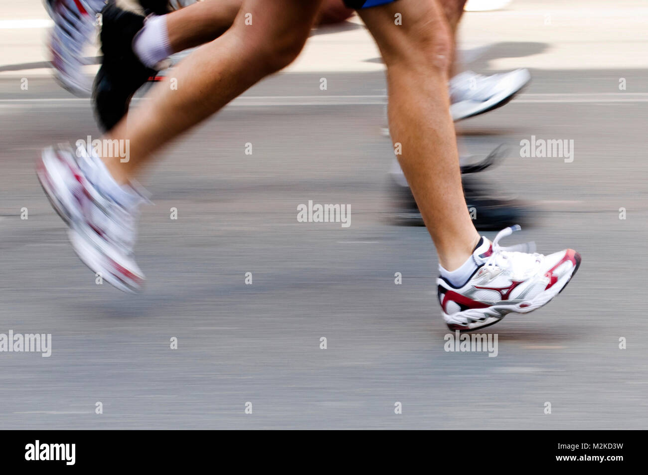 Legs runners runner race hi-res stock photography and images - Alamy