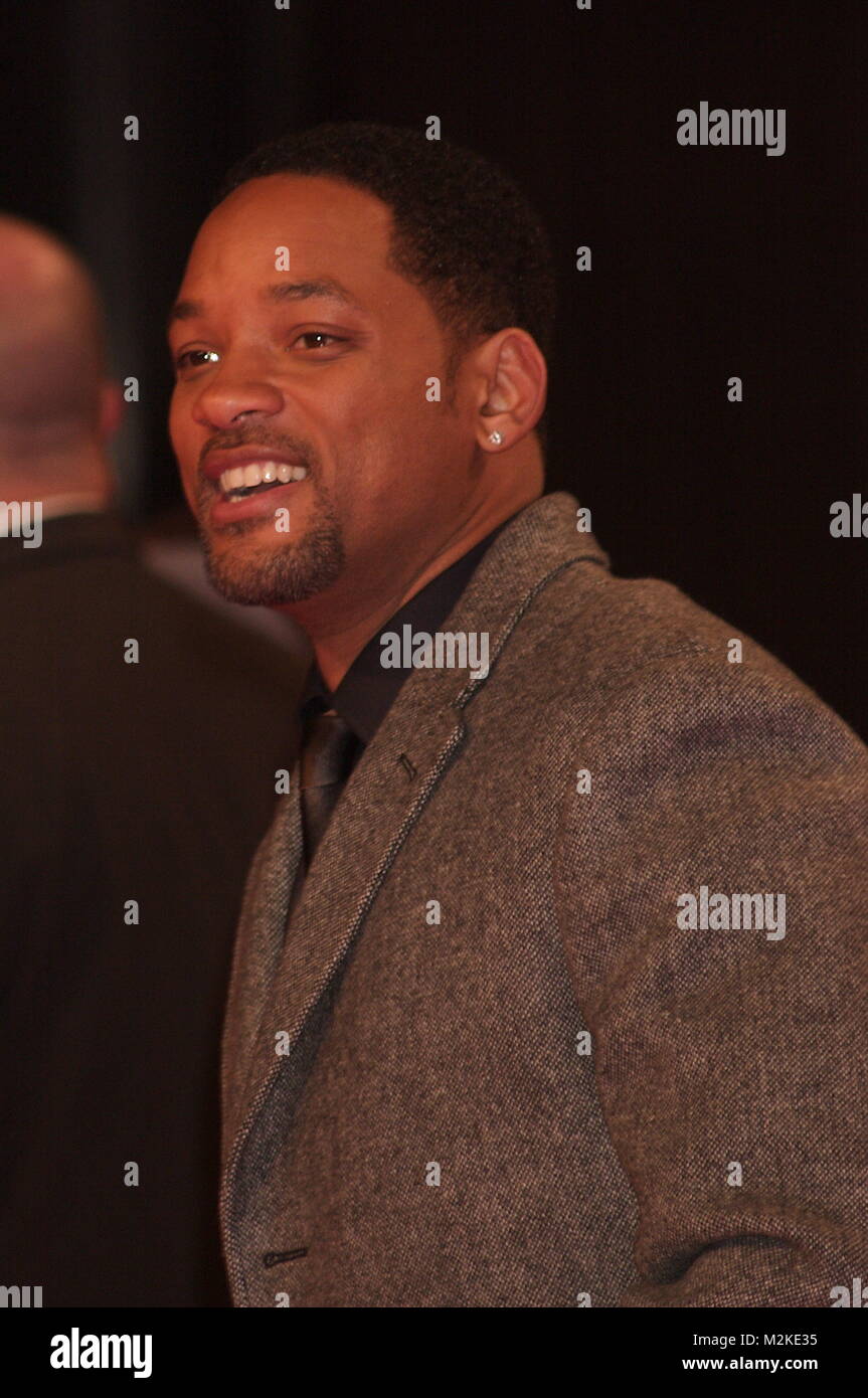 * will smith - i am legend Stock Photo - Alamy